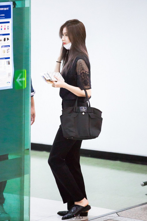 d33d96404f2e42a55fd28d0210592ca5 - Gifyu